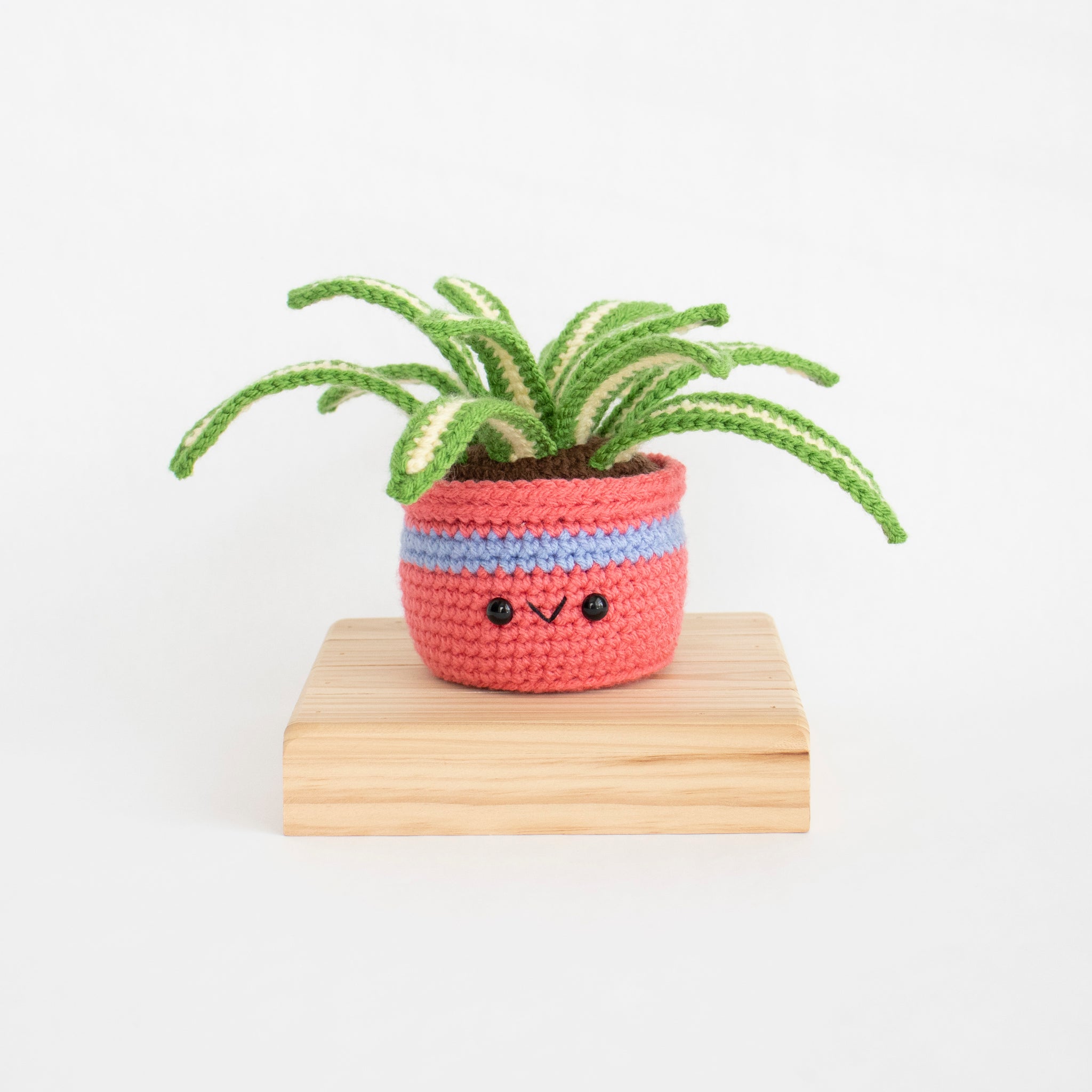 Crochet Pattern: Spider Plant, PDF Amigurumi Pattern – A Menagerie of ...
